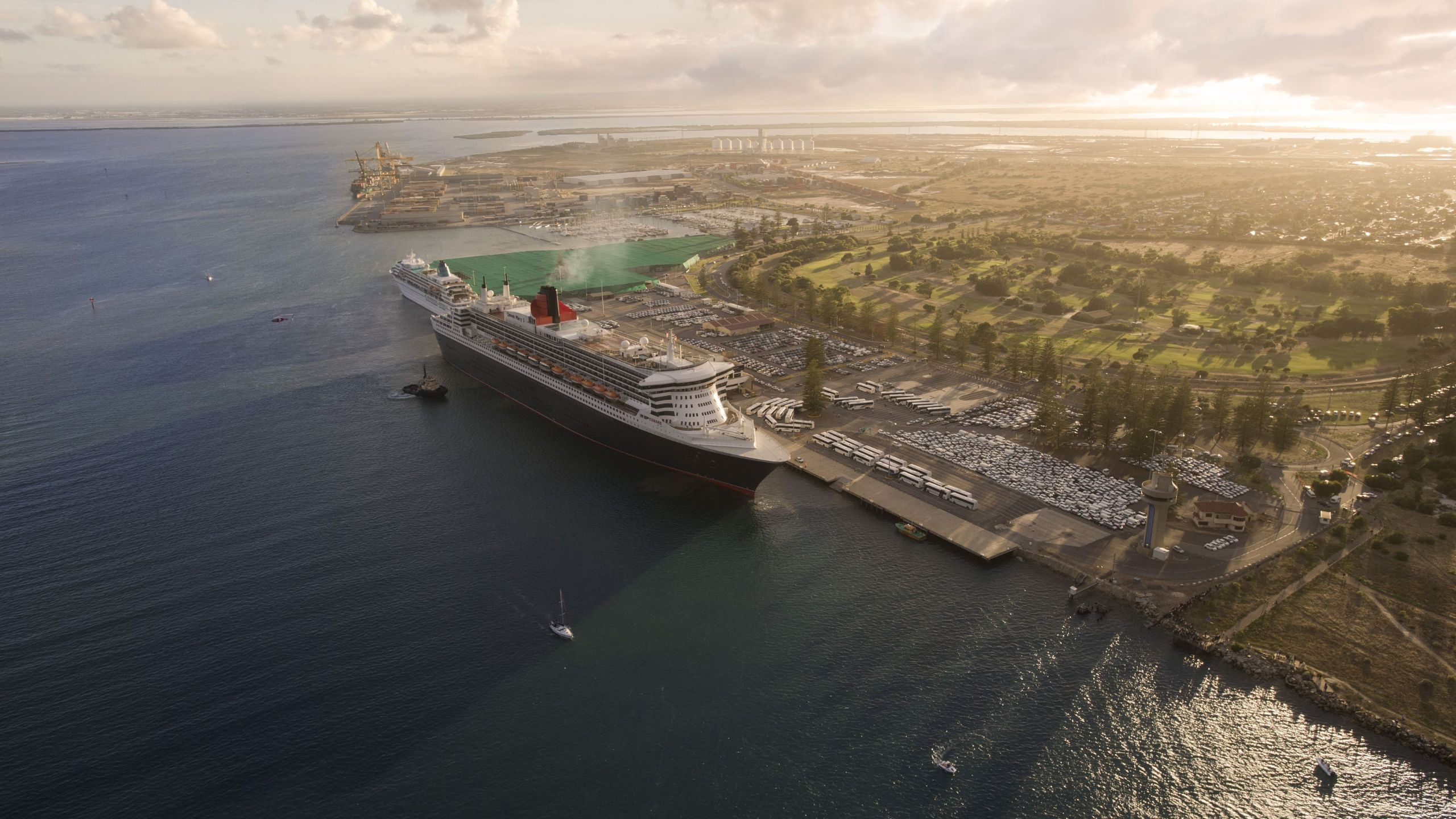 Port Adelaide & Coast: Cruise Day Guide | Adelaide Beaches