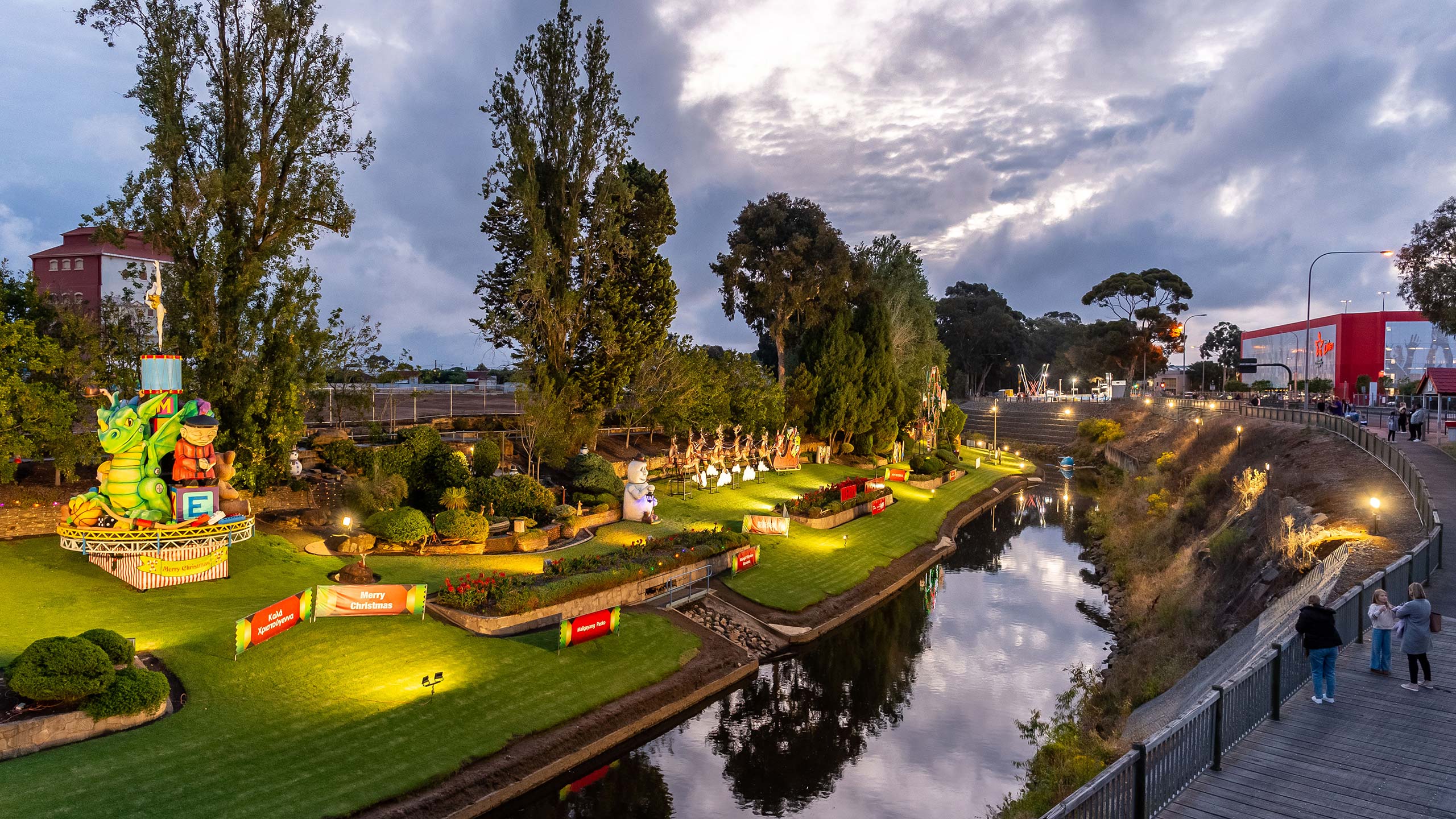 Christmas in the inner-west | Adelaide Beaches
